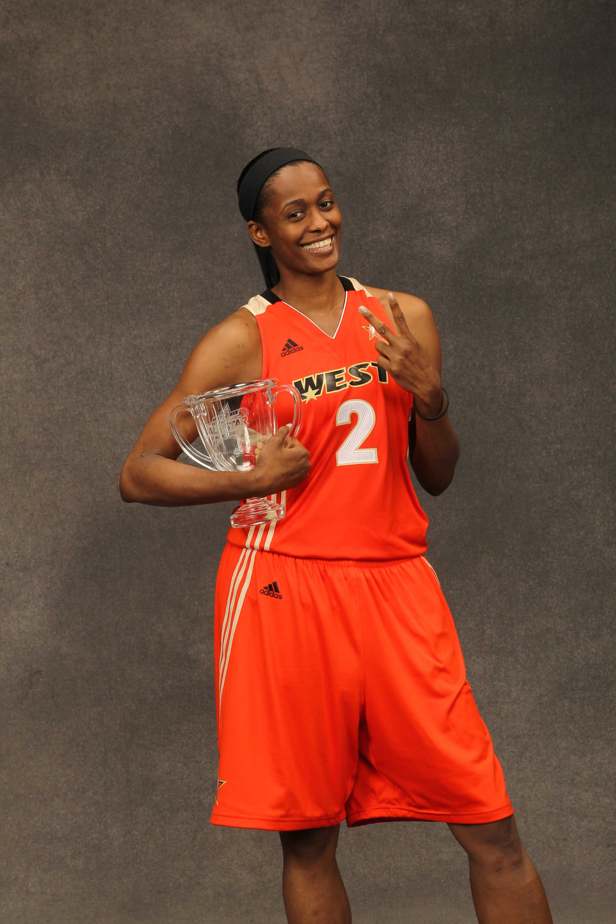 Legends Magazine | Swin Cash